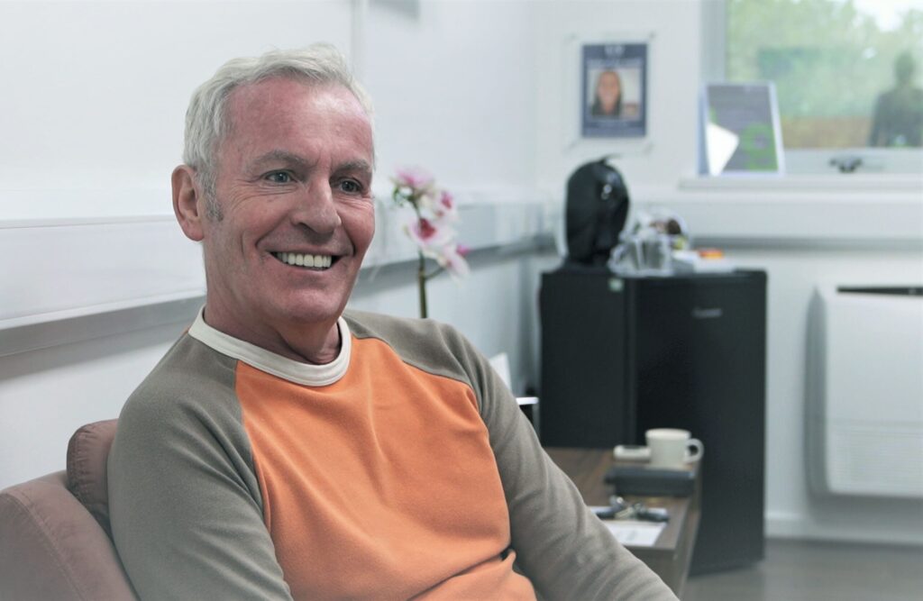 Denture Alternatives - False Teeth Alternatives - Evo Dental