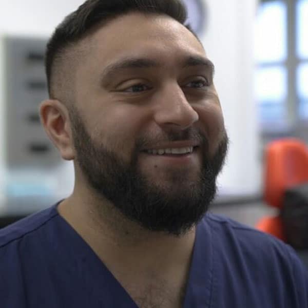 An Interview With Dr Simran Chaggar - EvoDental